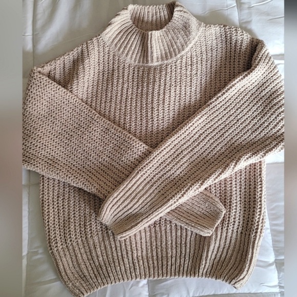 Double Zero | Sweaters | Double Zero Soft Cable Knit Sweater Medium ...